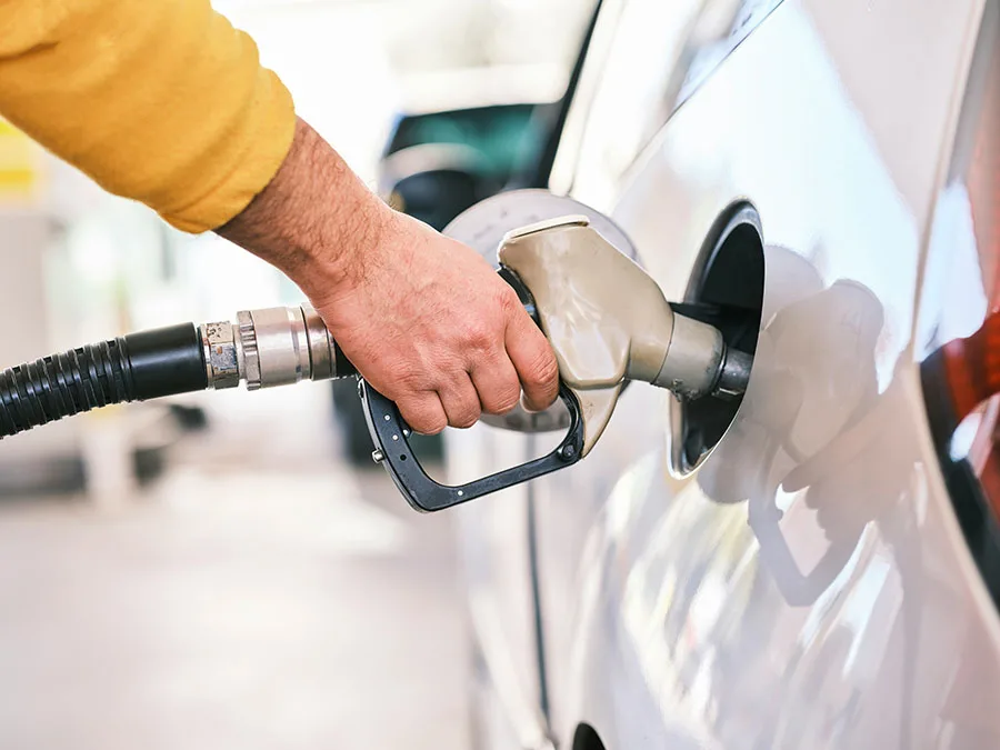 Gasolina bajará en EE.UU. por el alza de la producción de crudo: Casa ...